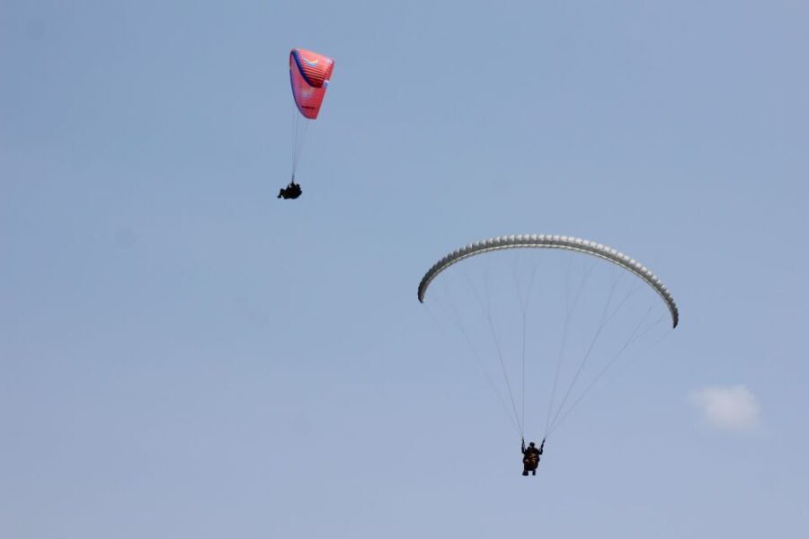 Las Palmas: tandem paragliding flights for everyone - The Takeoff and Flight