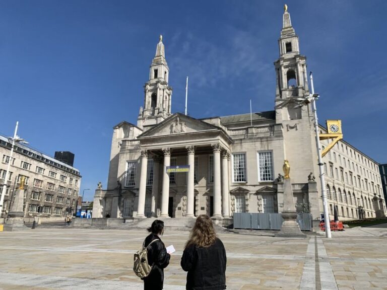 Leeds: Daily Guided City Center Walking Tour (10:30am) - What Makes This Tour Stand Out