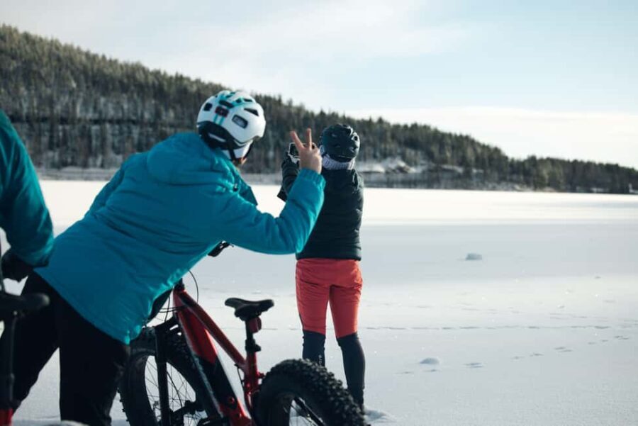 Levi: E-Fatbike Adventure in Snowy Forest - The Practicalities and Logistics
