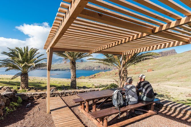 Lighthouse View 3 (Cais do Sardinha, Lighthouse and return to Cais do Sardinha) - The Itinerary in Detail