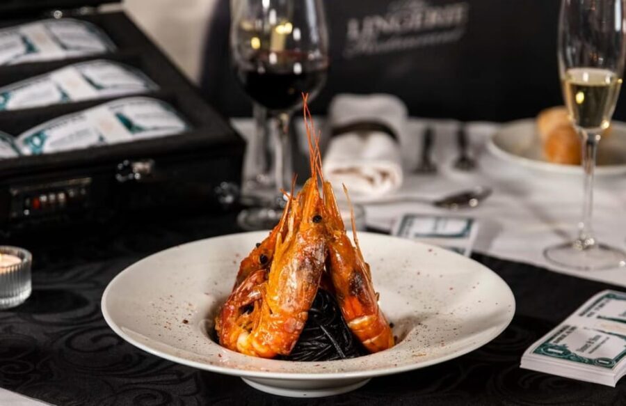 Lisbon: Erotic Cabaret Show and Dinner - The Practical Details