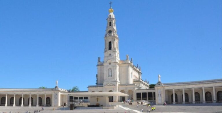 Lisbon: Fátima, Batalha, Nazaré and Óbidos w/ Ginja Tasting - Why Choose This Tour?