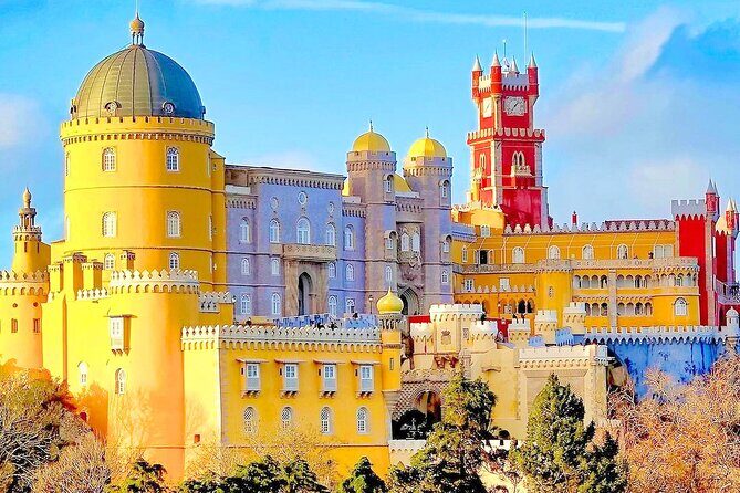 Lisbon: Pena Palace, Sintra CaboRoca Cascais Day Tour Small Group - Starting Point and Transport: Comfort and Convenience