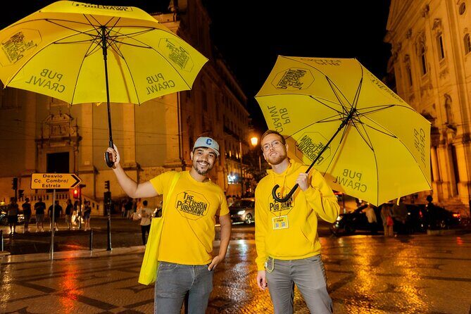 Lisbon Pink Street Pubcrawl: 1h Open Bar, Shots,VIP Club Entry - The Drinks and Upgrades