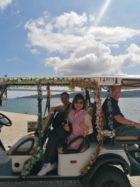 Lisbon: Private City Tour in Alfama and Chiado with Tuk Tuk - Starting Point: Mercado da Ribeira