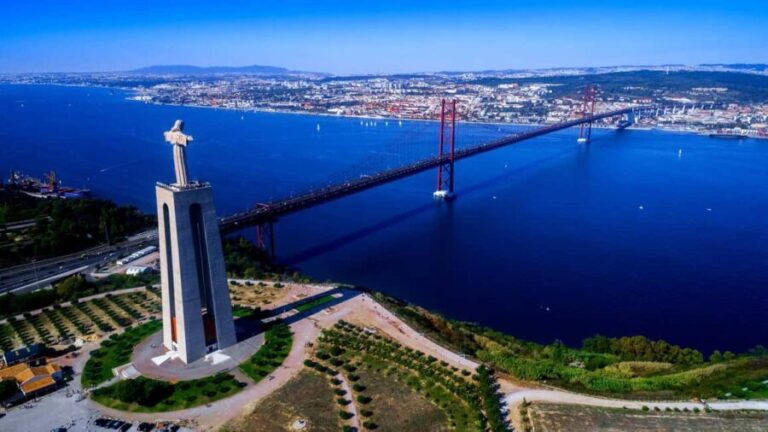 Lisbon: Private Luxury Tour to Belém, Cristo Rei and Alfama. - The Practical Details: Comfort, Convenience, and Cost