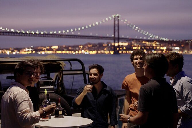 LISBON SUNSET TO NIGHT in Vintage Jeep with FOOD & DRINKS - Who Should Consider This Tour?