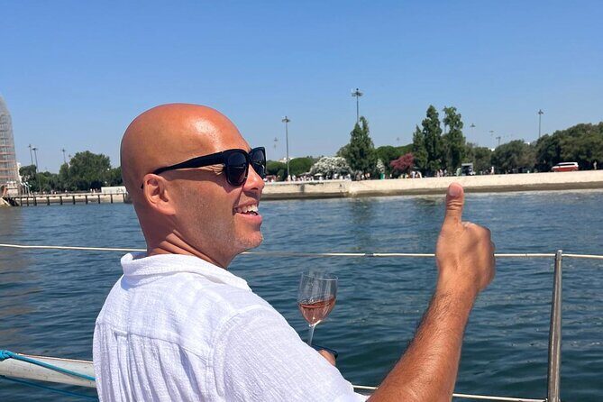 Lisbon to Vela Private Experience in the Tejo - What Makes This Tour Stand Out?