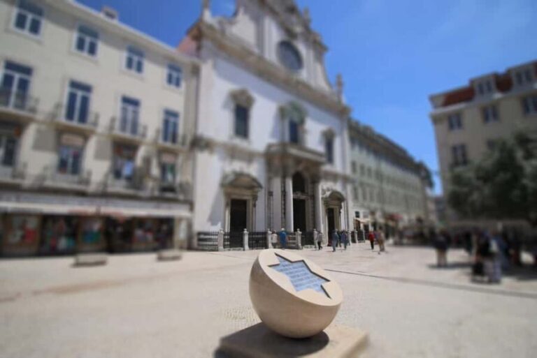 Lisbon: Vegan Food and Culture Walking Tour with Tastings - Practical Details and What to Expect