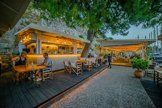 Live Jazz Music and Local Stories in the Heart of Corfu - An In-Depth Look at the Experience