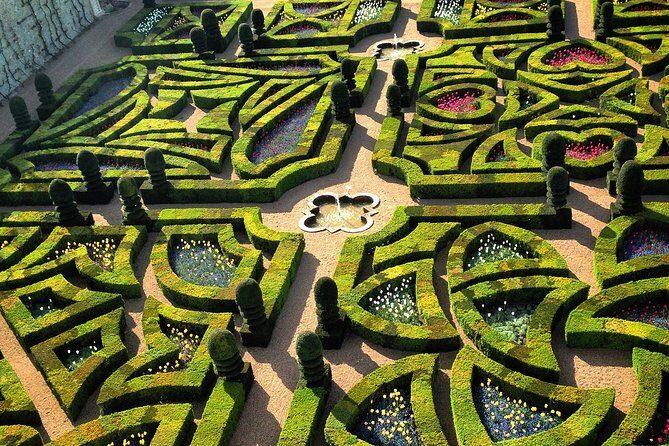 Loire Valley from Tours : Azay-le-Rideau, Villandry, 2 Wineries - In The Sum Up