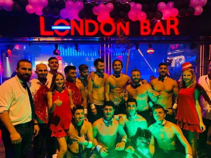 London Bar Meetup: Entry, Safe Original Drink & Transfer - What Makes the London Bar Stand Out?