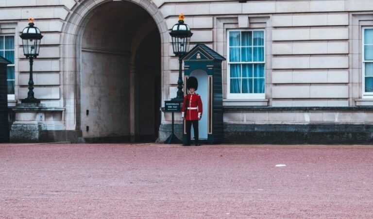 London: Changing of the Guard Experience and Landmarks Tour - Who Is This Tour Best Suited For?