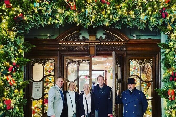 London Christmas Lights Private Guided Taxi Tour - FAQs