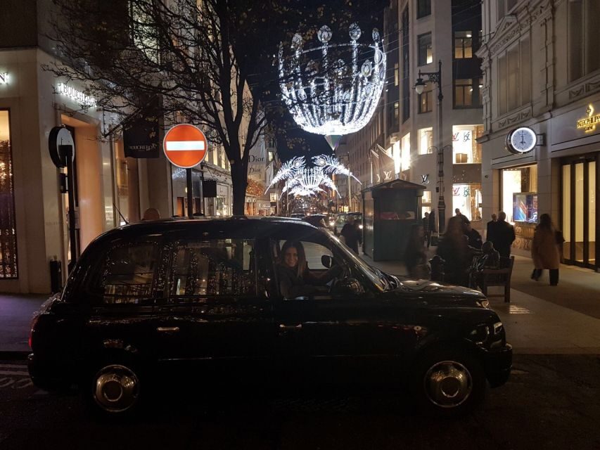 London: Christmas Lights Tour in a Black Cab - What to Expect During the Tour