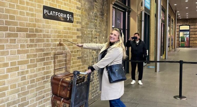 London: Harry Potter Walking Tour with Platform 9 3/4 - An In-Depth Look at the Harry Potter Walking Tour