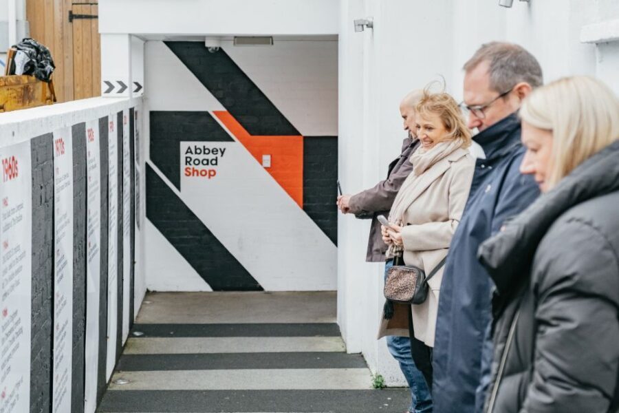 London: Rock and Roll Taxi Tour - Authentic Reviewer Insights