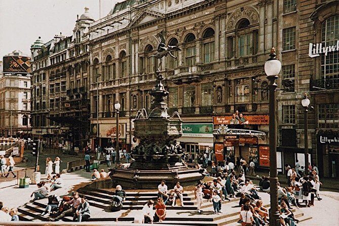 London Soho District Guided Walking Tour Semi-Private 12ppl Max - What Makes This Tour Stand Out?