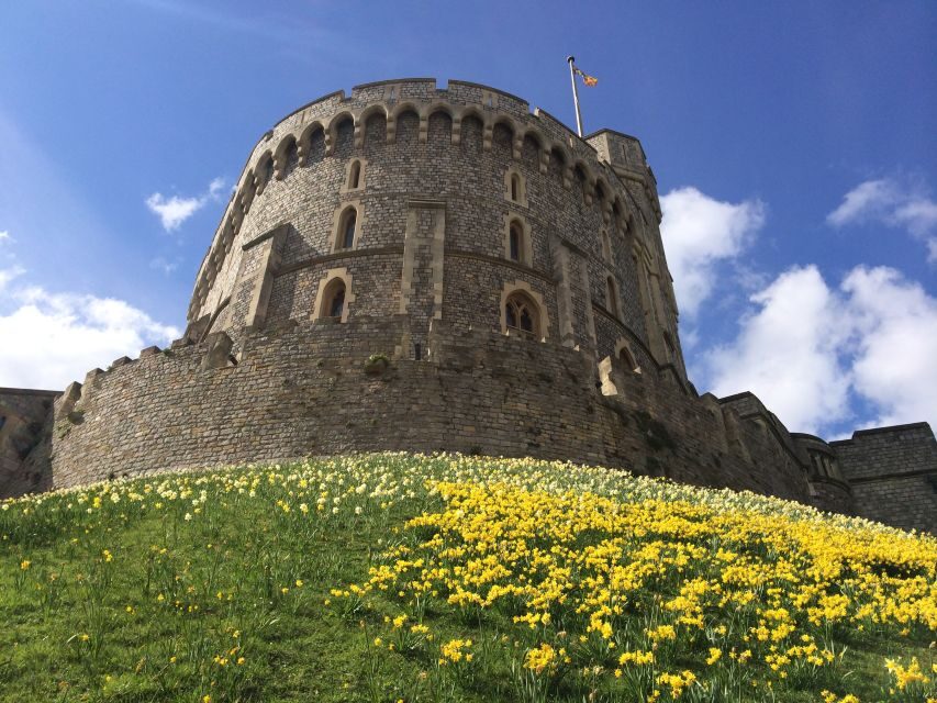 London: Windsor Castle Private Tour with Hotel Transfers - The Journey Begins: From London to Windsor