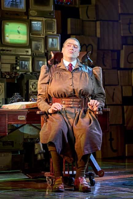 London's West End: Ticket to Matilda The Musical - The Theatre and Location