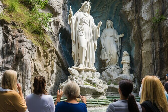 Lourdes, Guided Walking Tour in the Sanctuary - Practical Tips for Making the Most of Your Tour
