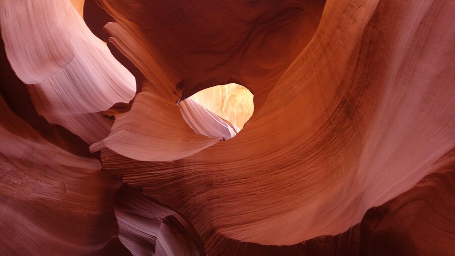 Lower Antelope Canyon section near Dixie Ellis entrance