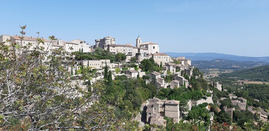 View of Gordes from the Vaucluse road