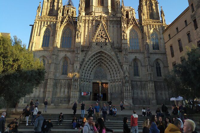 Lucas Hidden Old Barcelona: the Gothic and El Born Tour - Authentic Insights from Reviewers