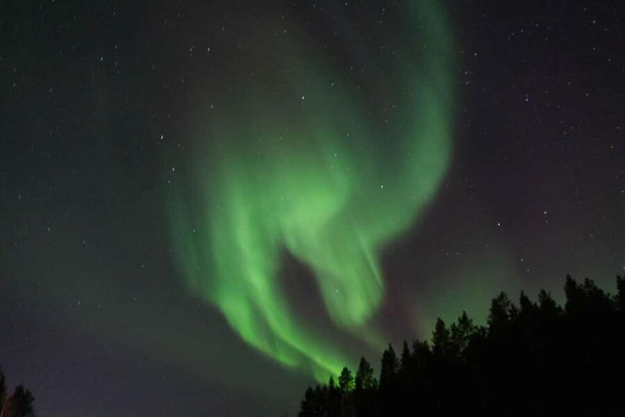 Lulea: Northern Lights Hunt by Car with Transfer - The Itinerary and Stops: What Makes Each Special?
