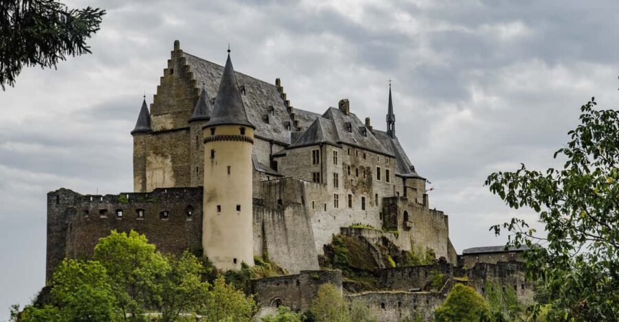 Luxembourg: Capture the most Photogenic Spots with a Local - Evaluating the Price: Is $82 Worth It?