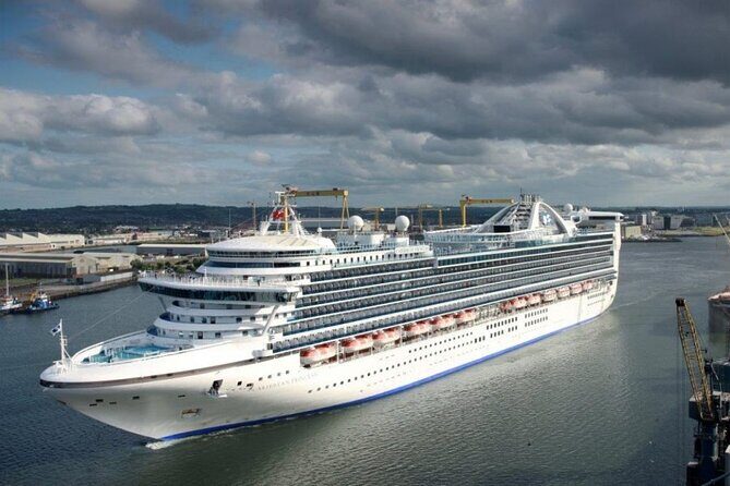 Luxury Private Hire Tour for 2- 6 people around Northern Ireland - What Reviewers Say