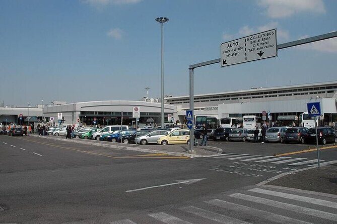 Luxury Private Transfer Civitavecchia Port to Fiumicino Airport - The Journey from Civitavecchia to Fiumicino