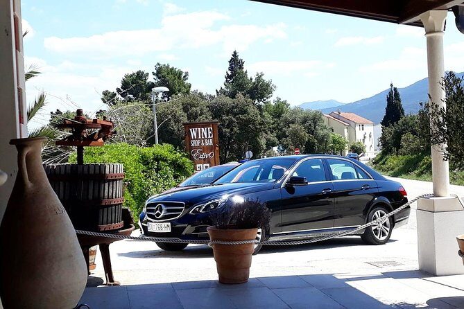 Luxury private transfer: Dubrovnik to Dubrovnik airport - The Authentic Touch: Reviews from Travelers