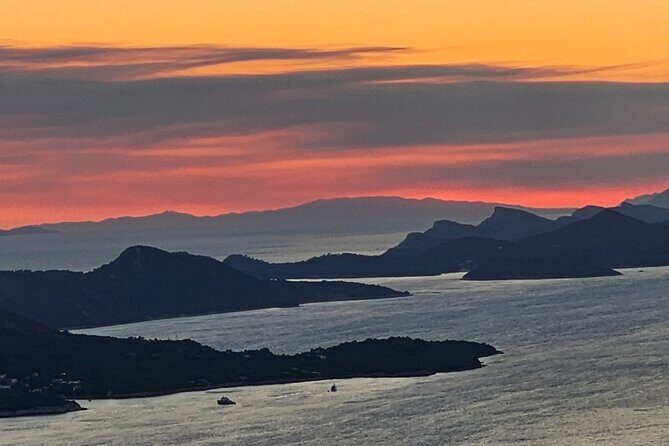 Luxury Sunset Tour with Wine Tasting - Why Travelers Keep Coming Back