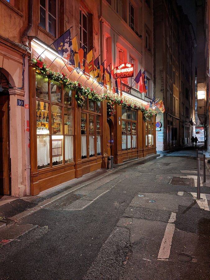Cafe des Federations bouchon facade Lyon