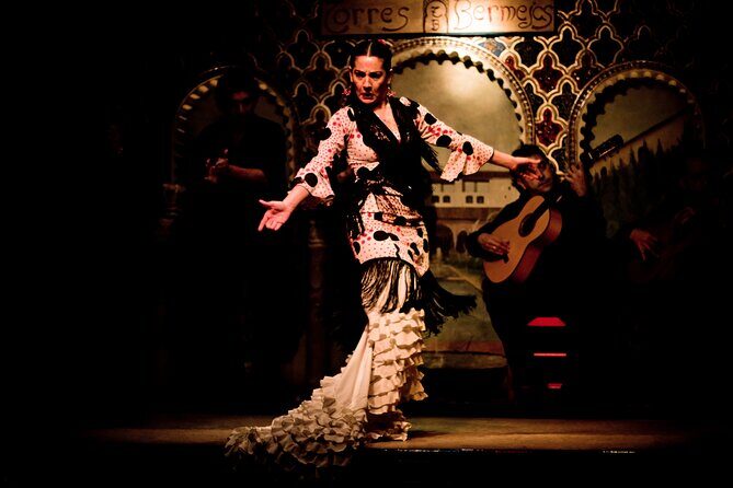 Madrid: Flamenco Show with Tapas or Drink in Tablao Las Tablas - Authenticity and Entertainment: What Makes It Special