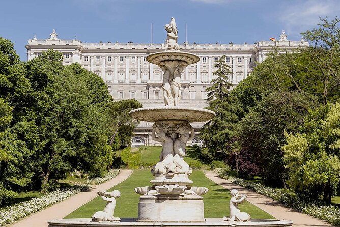 Madrid: Guided Tour of the Royal Palace of Madrid with Ticket - Practical Details and Logistics