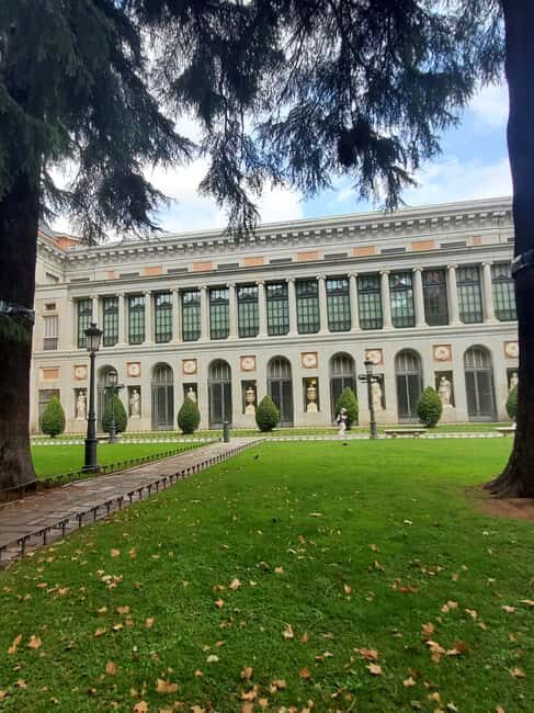 Madrid: guided visit of the Prado Museum with a native Italian-speaking tour guide - How This Tour Balances Price and Value