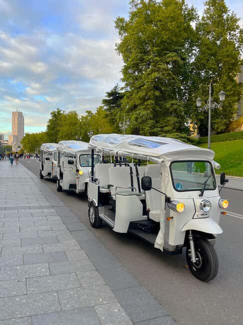 Madrid: Private Tuk Tuk Tour with Expert Guide and Panoramic Views - The Sum Up