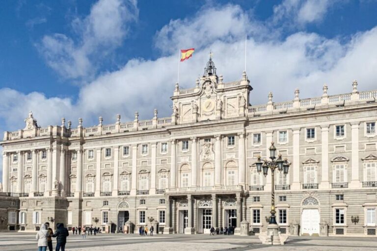 Madrid: Royal Palace Tour, Flamenco Show, & Tapas with Drink - Practical Details and Tips