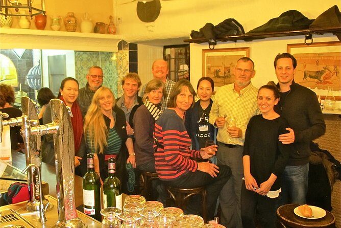 Madrid Small Group Lunchtime Aperitivo and Tapas Walking Tour - Exploring Madrid’s Royal Palaces and Streets