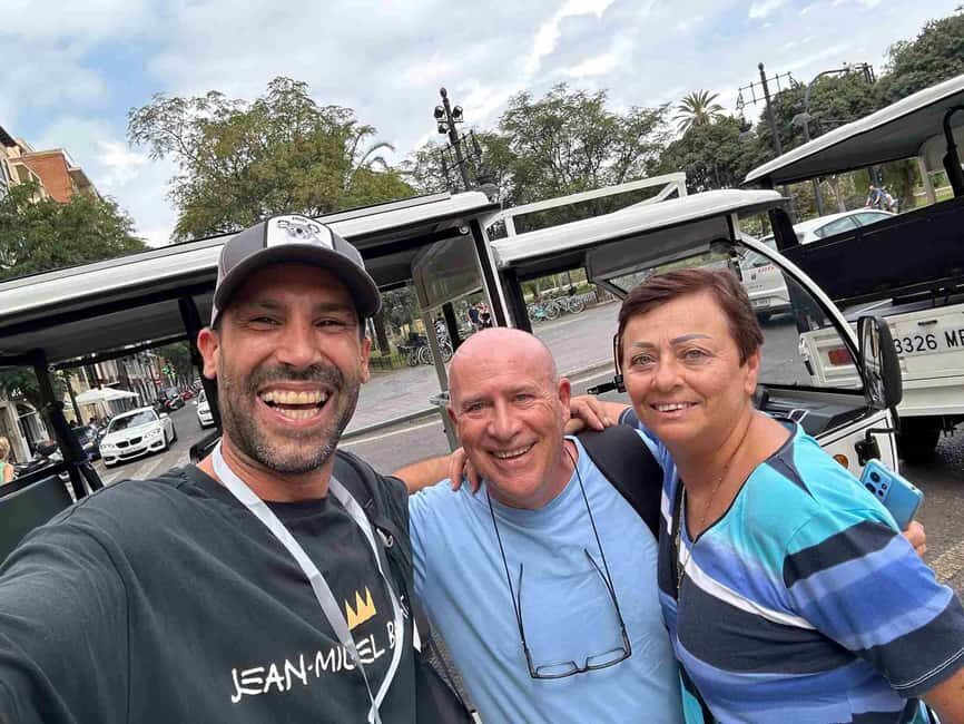 Madrid: Tuk-tuk tour of the historic center and highlights - The Itinerary Breakdown - What Makes Each Stop Special