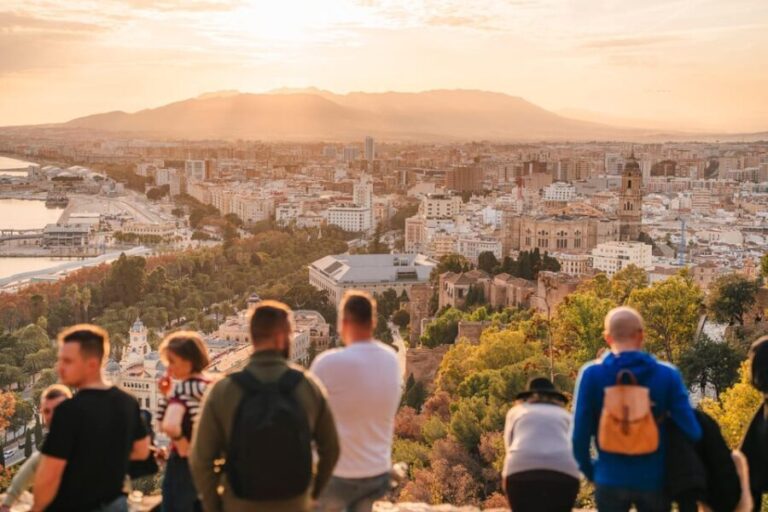 Málaga 1-hour by TukTuki: Essential and Private Tour - A Closer Look at the Itinerary