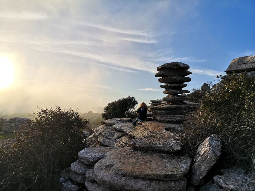 Málaga: Dolmens and El Torcal de Antequera Guided Day Trip - Exploring the Itinerary in Detail