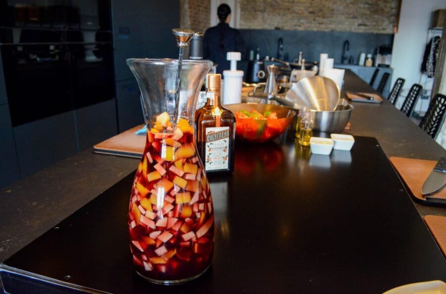 Málaga: Paella and Sangria Cooking Class with Market Visit - Exploring Málaga’s Culinary Heart