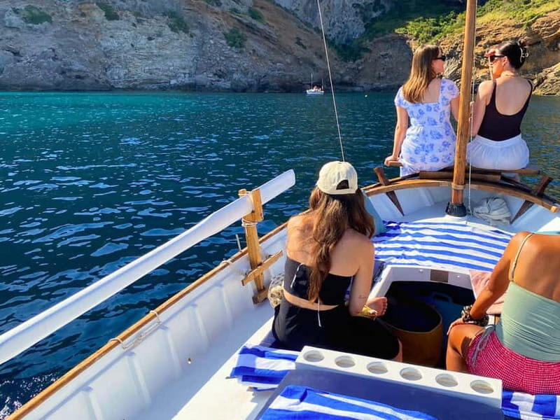 Mallorca: Alcudia: Private Boat Tour with Snorkel - Breakdown of the Itinerary