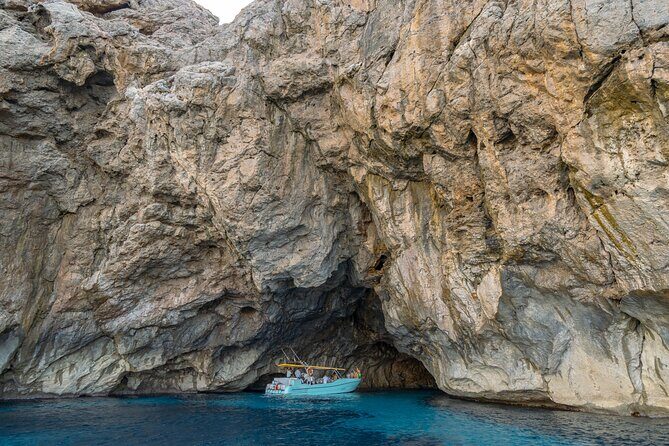 Mallorca Blue Cave Boat Tour with Snorkel - What It’s Like on the Boat