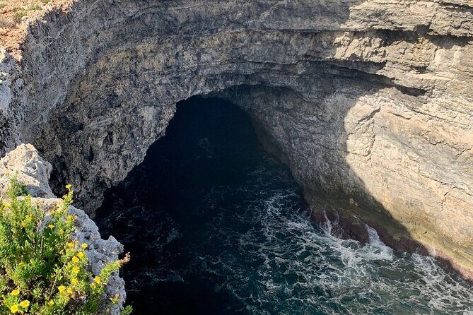 Malta: Gozo, Comino, Blue lagoon Tour with Cave Trips - Features That Enhance Your Trip