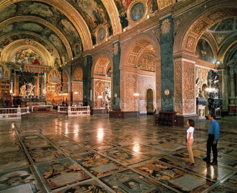 Malta: Private Full-Day Sightseeing Tour - Authentic Experiences and Praise from Travelers