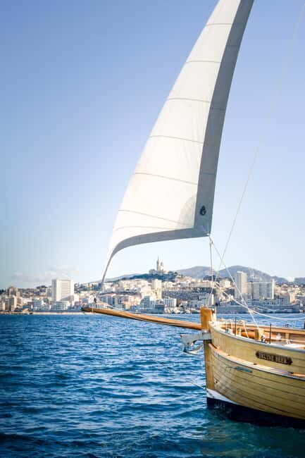 Marseille: Day sailing in the heart of the Calanques with organic lunch and wine - The Joys of Sailing and Scenic Cruising